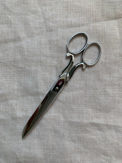 Scissors – The French Needle