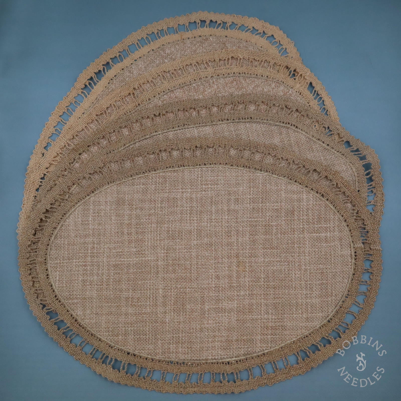 Oval Vintage Doilies with Handmade Lace - Set of 4 – The French Needle