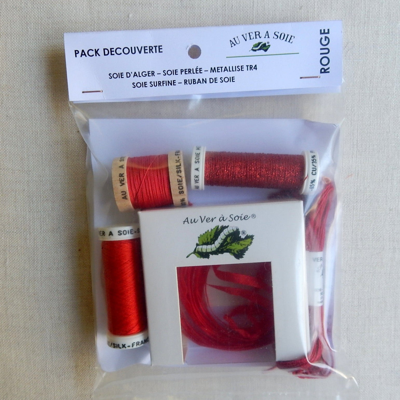 Au Ver à Soie (Silk house) – The French Needle